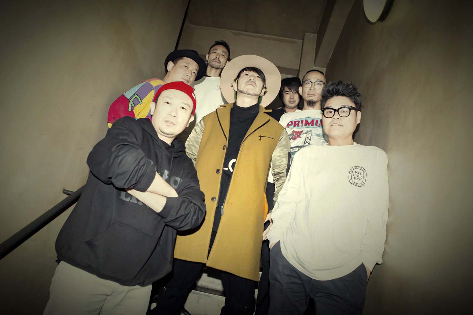 LOW IQ 01 Official Website – LOW IQ 01 オフィシャルサイト